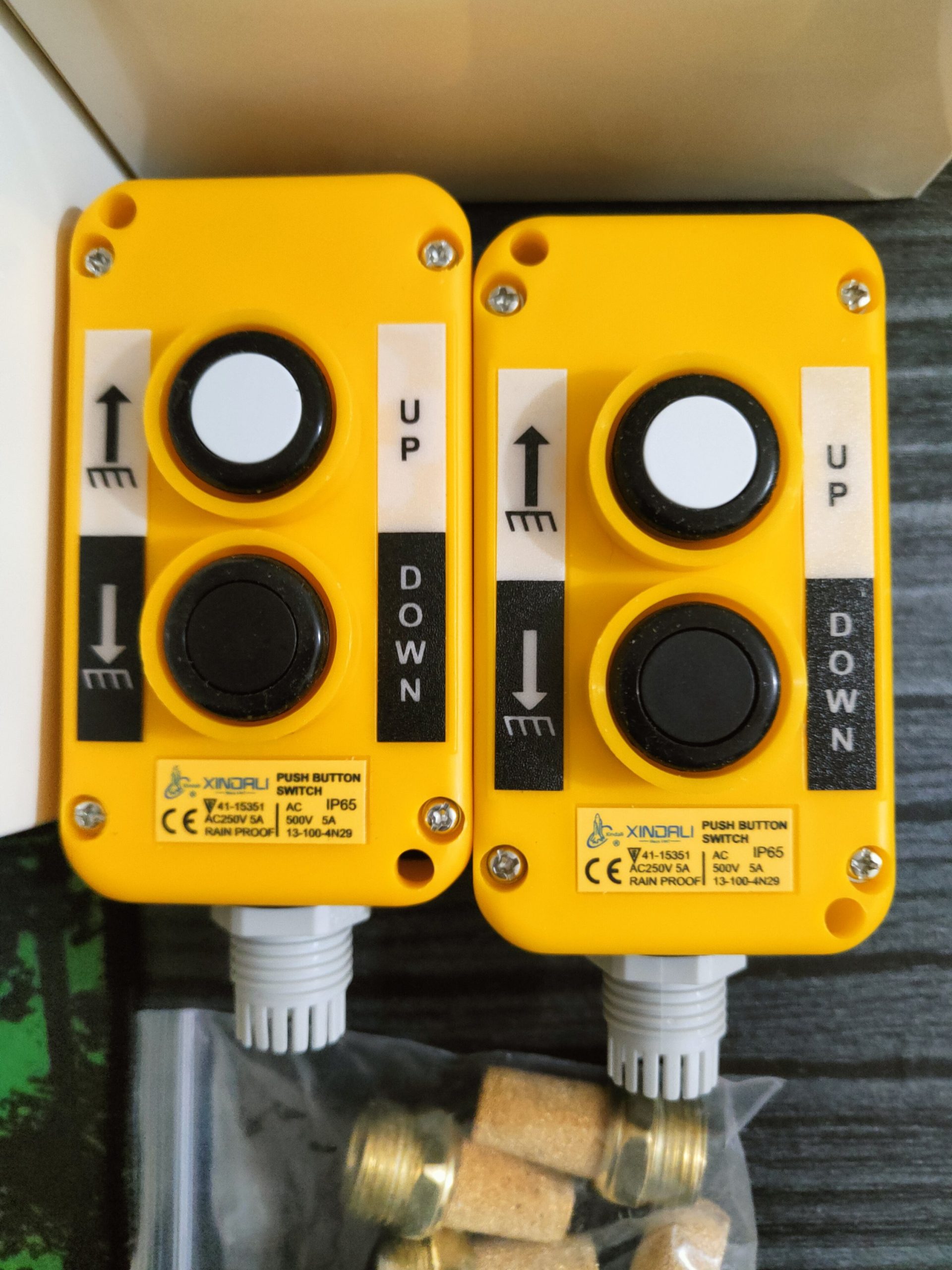 XINDALI Xdl10-Epb2/Nc 2 Holes Remote Control Box Plastic Waterproof ...